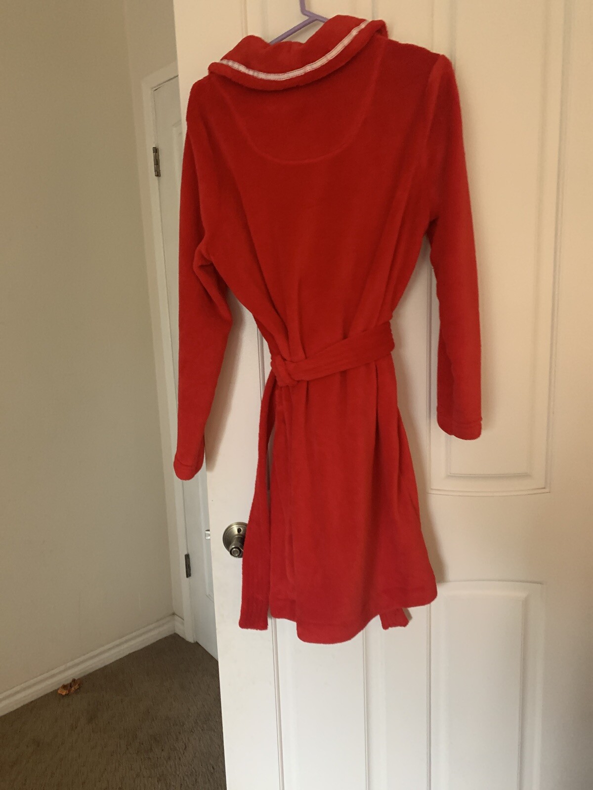 Victorias Secret Bath Robe Size Medium Red Plush Robe Hooded Bath Robe ...