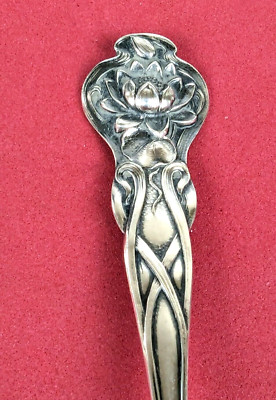 Art Nouveau - Water Lily