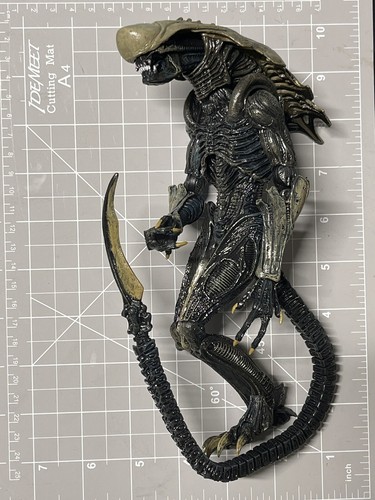 NECA Alien - Chrysalis Alien Action Figure Loose 634482517192 | eBay