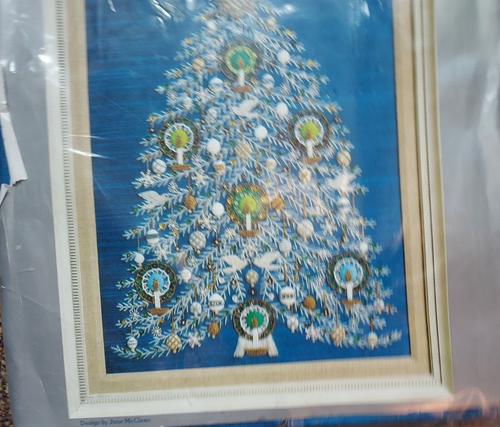 Paragon Needlecraft Christmas Tree of Peace Embroidery Kit 6429 for ...