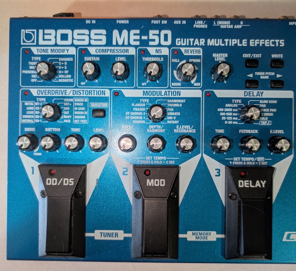 BOSS ME 50B Bass Multiple Effects Pedal Processor | eBay