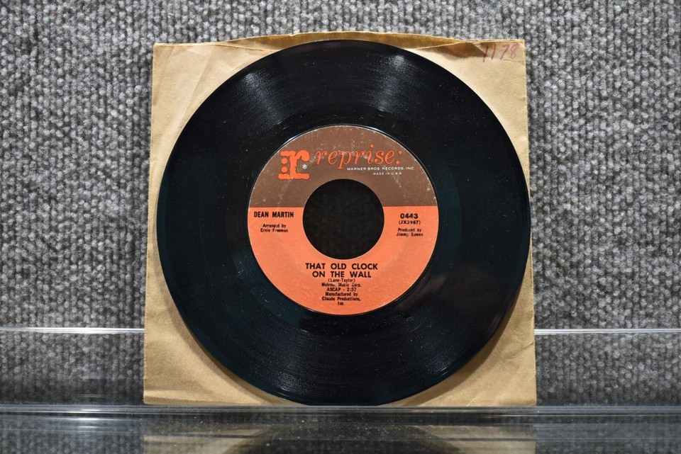 Dean Martin "There's A Someone / That Old Clock On The Wall" Reprise ...