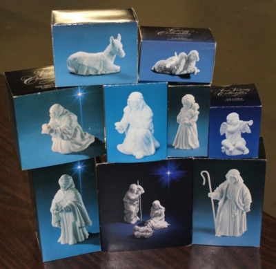 11 AVON NATIVITY COLLECTIBLES Figures GABRIEL ANIMALS MAGI SHEPHERDS ...