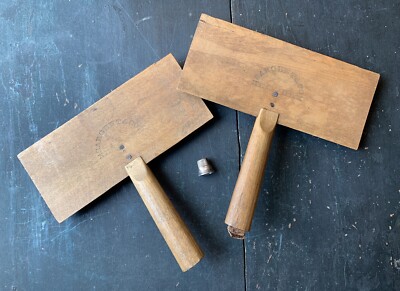 Primitives - Wool Card