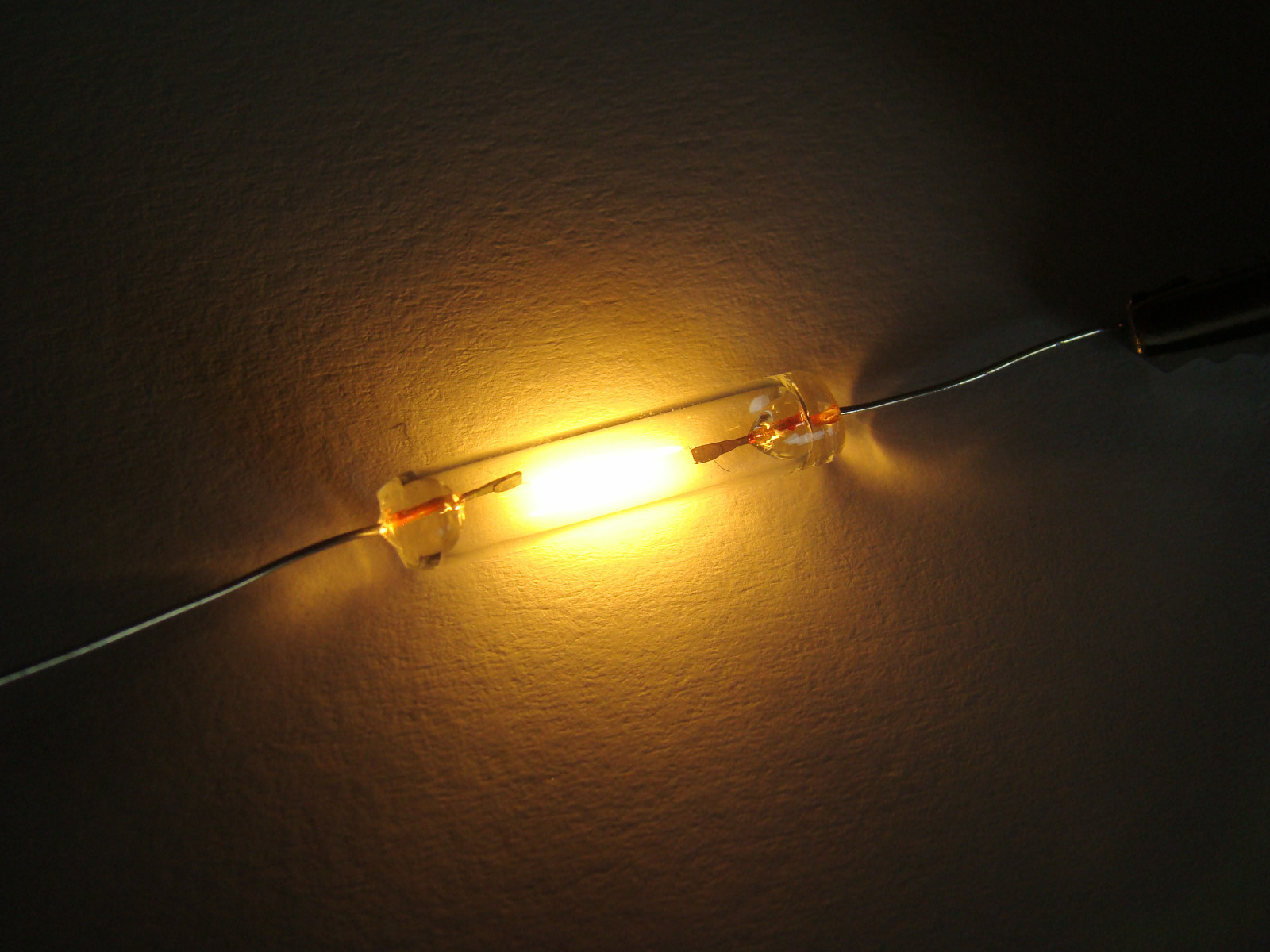 10pcs Meter lamp bulb 6V 150 mA axial leads VU reel amplifier receiver ...