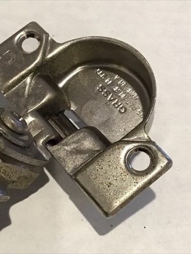 Single (1) Grass 850 Nickel Hinge w/ 1-3/8" OL mounting plate cabinet ...