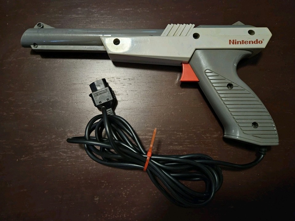 Oem Gray Nintendo NES-005 Zapper Light Gun Controller Duck Hunt | eBay