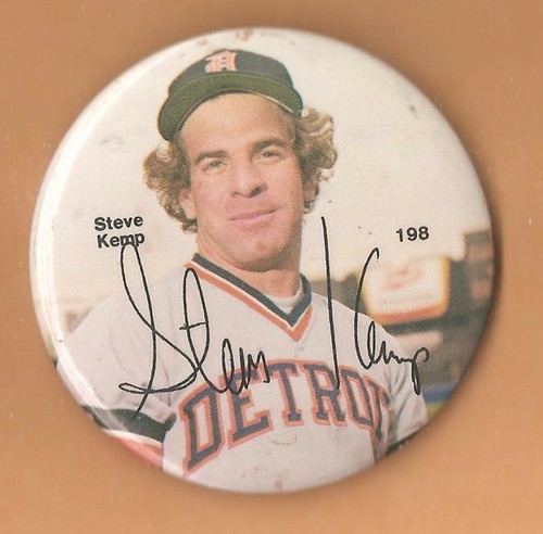STEVE KEMP~DETROIT TIGERS ~ TCMA ~ LICENSED PLAYER PHOTO BUTTON | eBay