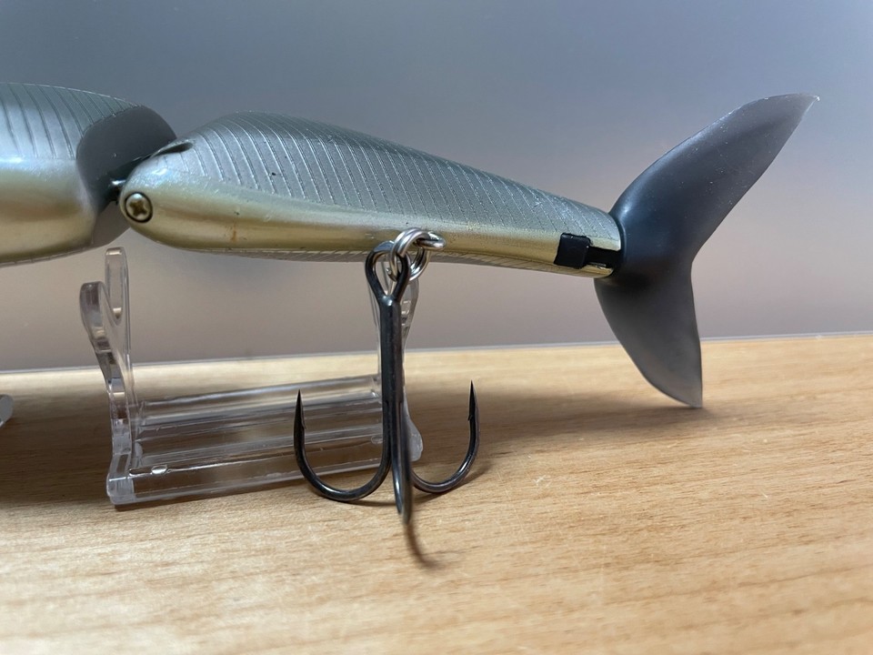 DRT KLASH 9 Low Floating # A.G Smelt limited swimbait glidebait Fishing ...