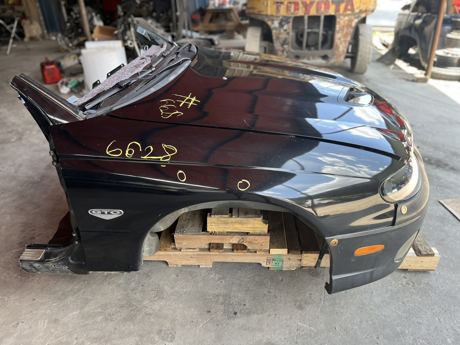 2004 PONTIAC GTO FRONT END CLIP ASSEMBLY BUMPER HOOD HEADLIGHT 2005 ...