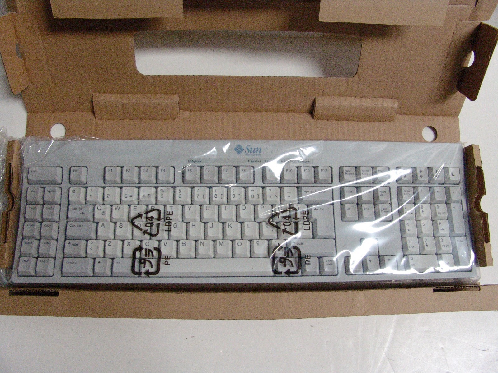 SUN/ORACLE 320-1364 TYPE-7 KEYBOARD, 2M CABLE, USB TURKISH Q X3787A ...