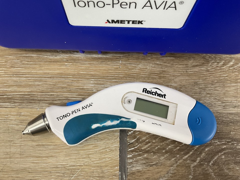 Reichert Tono Pen AVIA Handheld Tonometer Starter Pack with AVIA Foamed ...