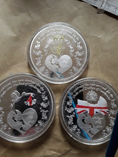 2013 Duke and Duchess Of Cambridge Large Royal Birth Coins x 3 | eBay UK