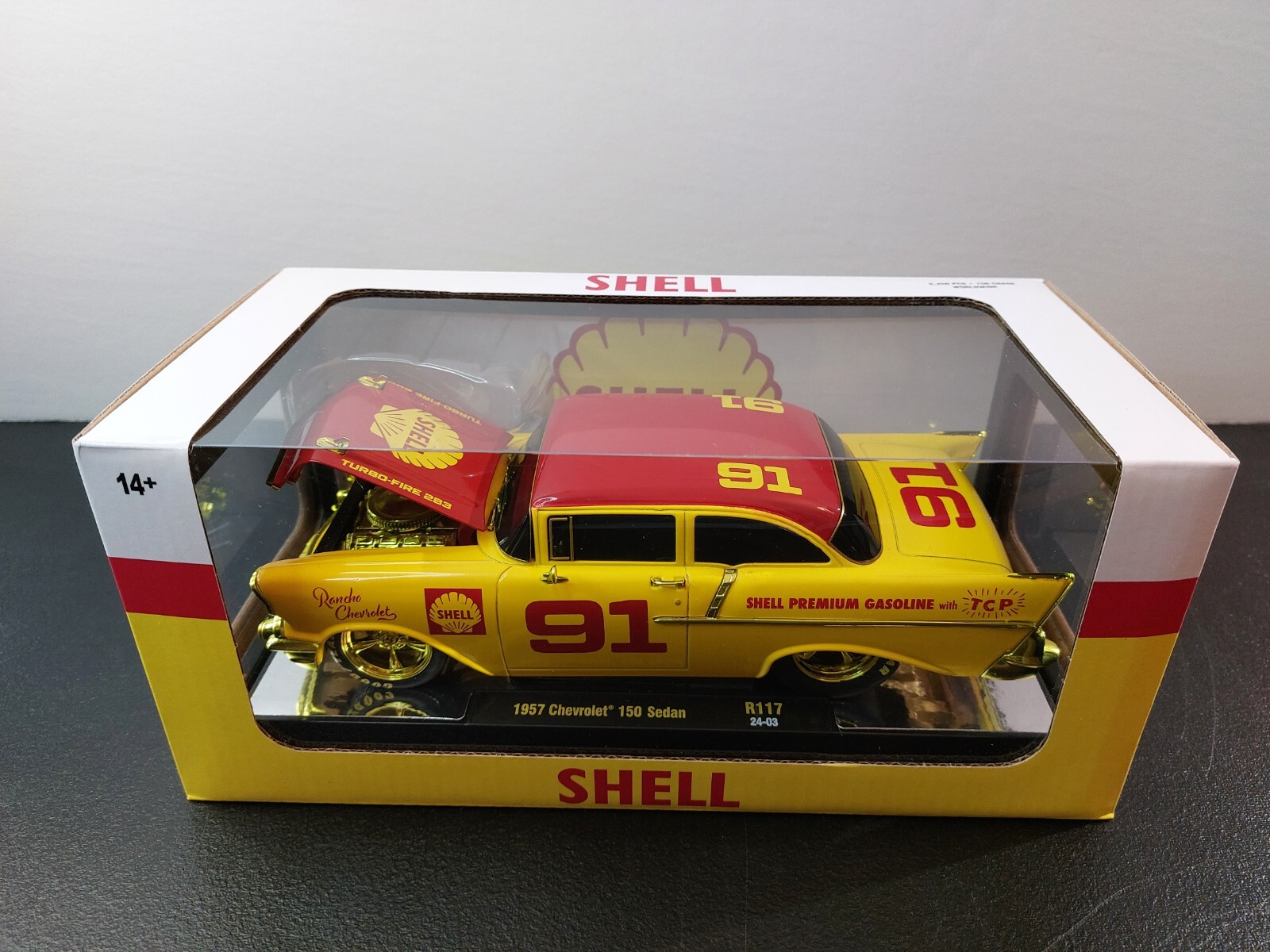 2024 M2 Machines 1957 Chevrolet 150 Sedan Shell Chase R117 1:24 1/750 ...