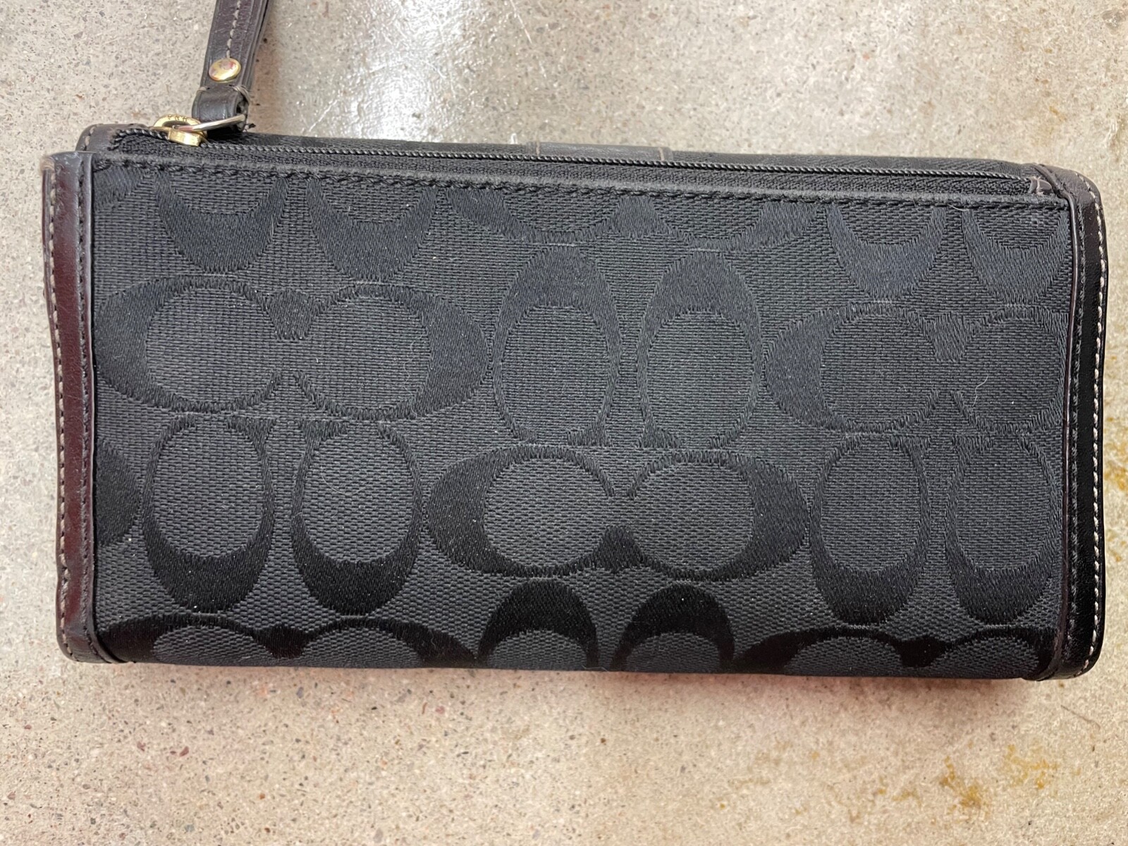 Coach Signature Black Logo Wallet Checkbook Holder - Gem