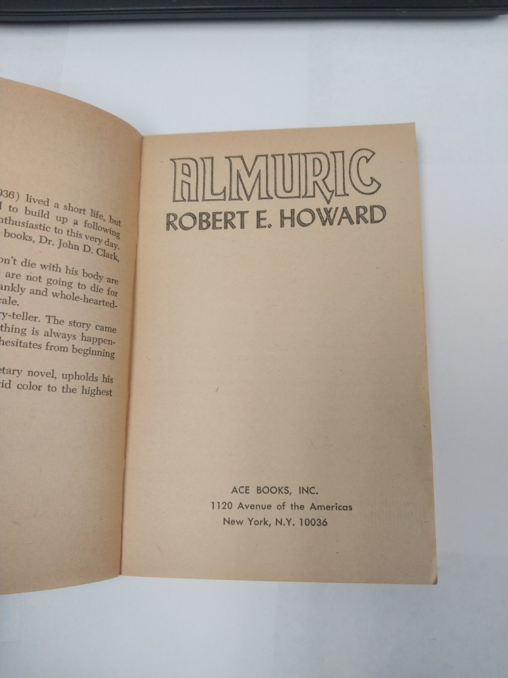 Vintage Paperback Science Fiction Almuric Robert E Howard Ace Book F ...