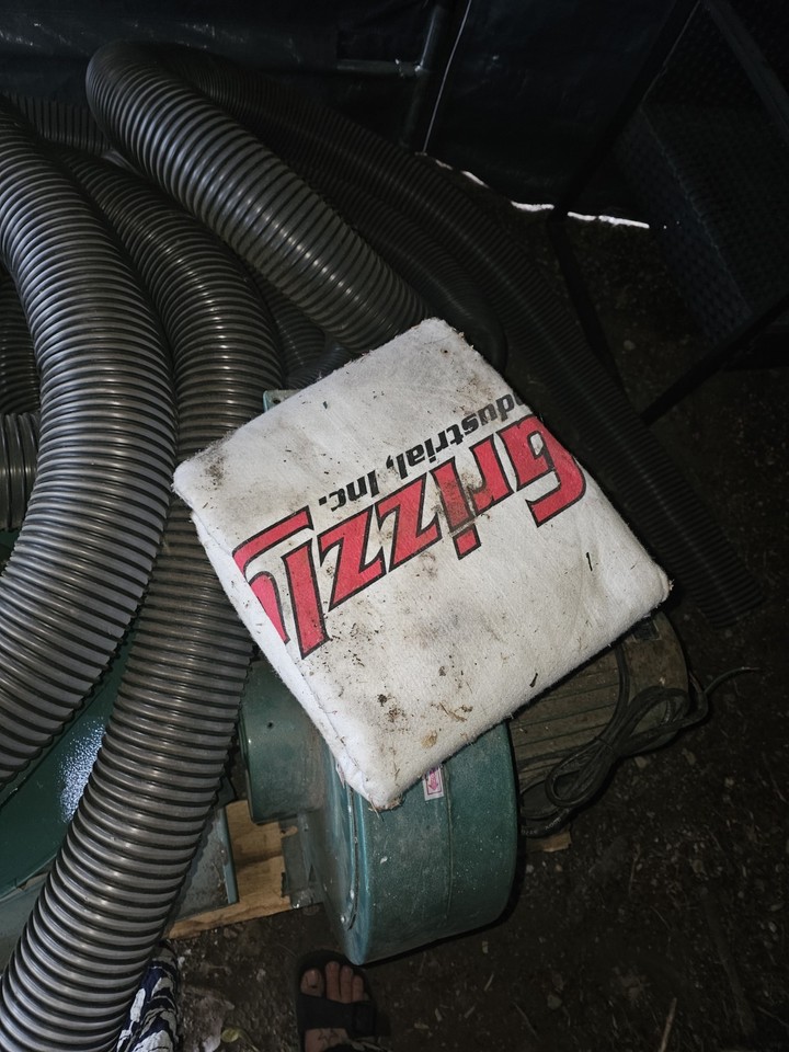 Grizzly Commercial Grade Dust Collector In Great Shape | eBay