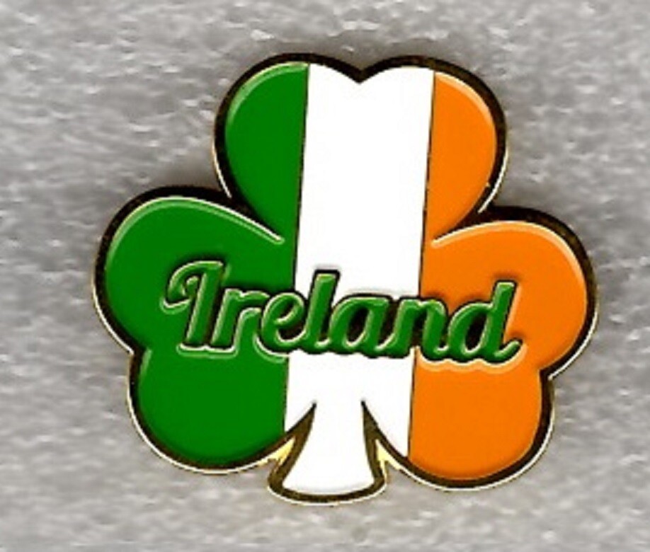 Irish Shamrock pin badge. Ireland Tri colour badge. Metal. Enamel. Gold ...