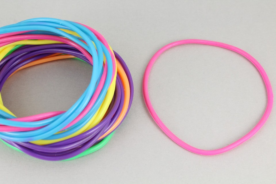 Multi Color set pack lot of 30 jelly rubber gummy bangle bracelet 80s ...