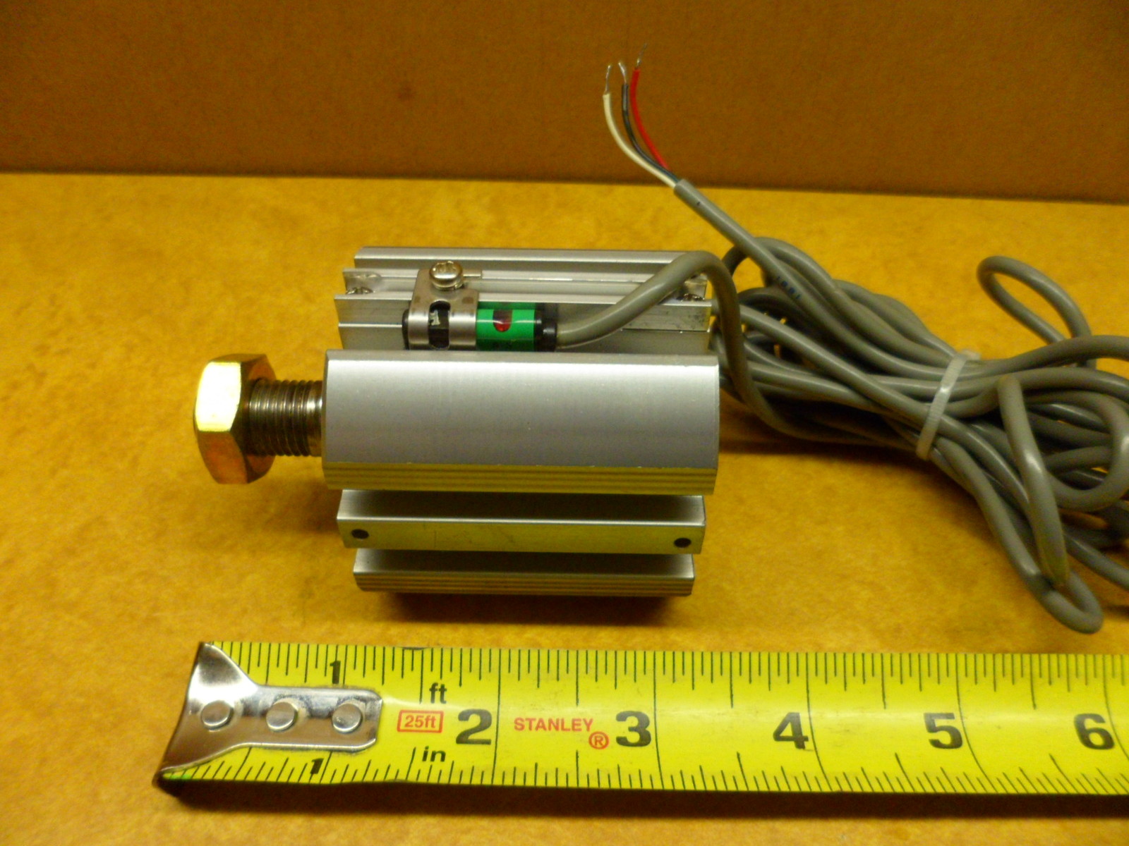 CKD AIR PNEUMATIC COMPACT CYLINDER CYL W/SENSOR CSD2-L-32-35 | eBay