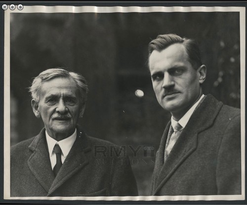 1927 Arthur Compton & Albert Michelson, "Physicists Win the Nobel Prize ...