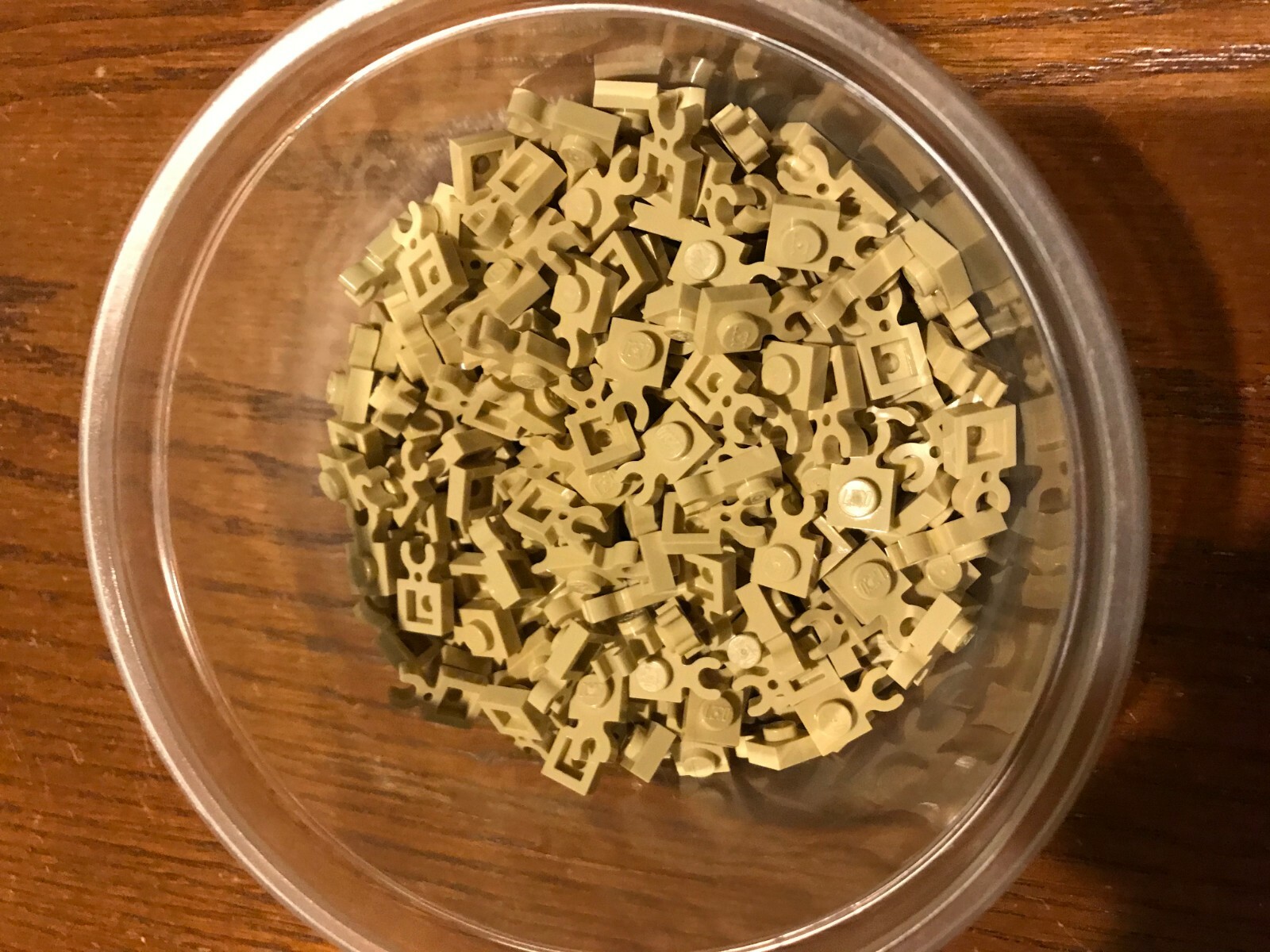 LEGO- NEW -#60897-MODIFIED PLATE 1 X 2 W/ VERTICAL CLIP-TAN- 50 PIECES ...