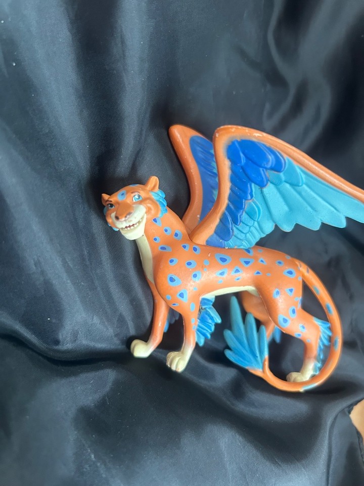 Disney Princess Elena of Avalor Castle and Figure Lot, Set of 20 ...