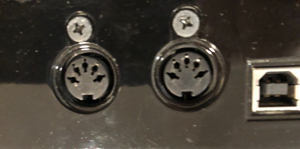 Roland AX-Synth Keyboard Synthesizer w/ Hard Case 886830742576 | eBay