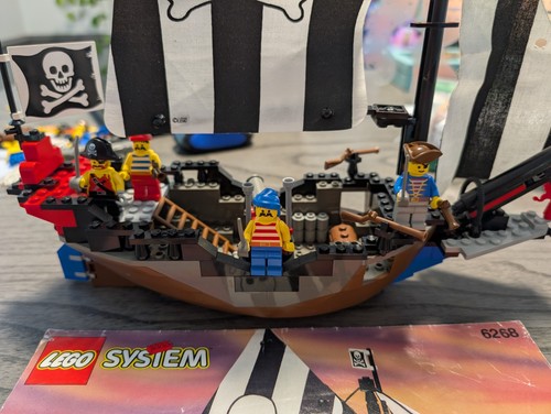 Vintage 90s LEGO Pirates Bundle – 5 Sets + Extra Minifigs! Renegade ...