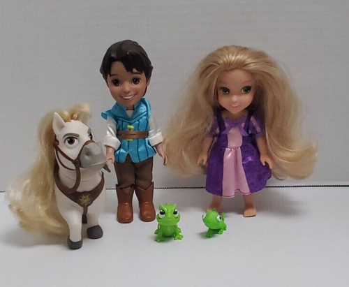 Disney Princess Petite Rapunzel, Flynn, Maximus, Pascal & Extra Doll ...