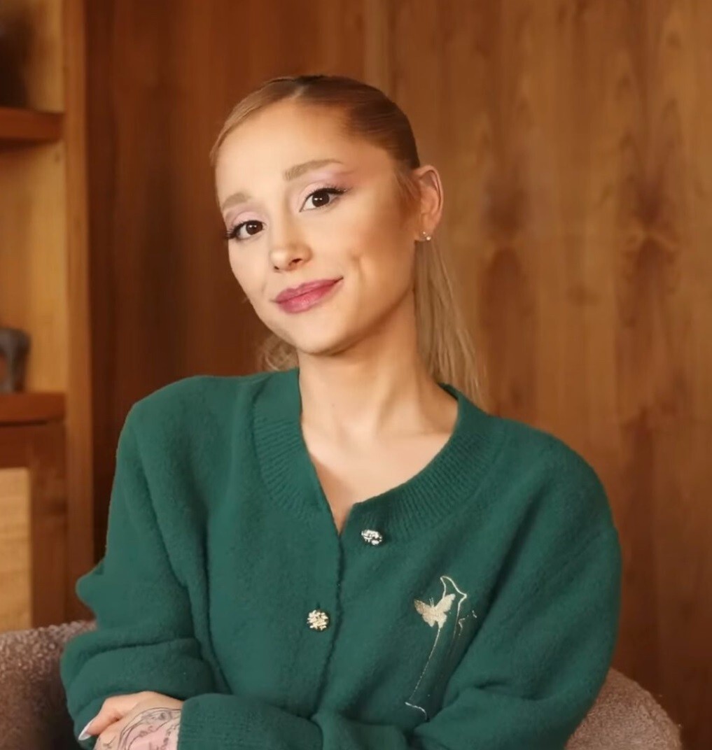 Wicked Graphic Cardigan Ariana Grande Paul Tazewell x Target Wicked Graphic Cardigan Ariana Grande Paul Tazewell x Target