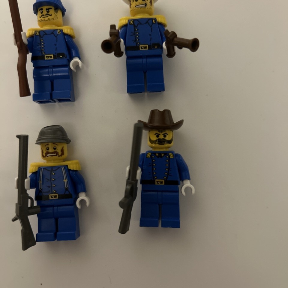 VINTAGE genuine LEGO WESTERN US CAVALRY SOLDIER MINIFIGURE set wild ...
