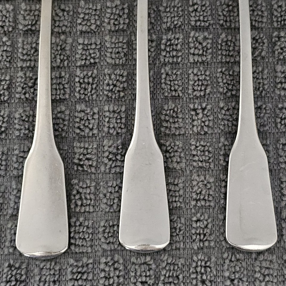 Oneida AMERICAN COLONIAL Teaspoons Set Of 5 STAINLESS Flatware Cube | eBay