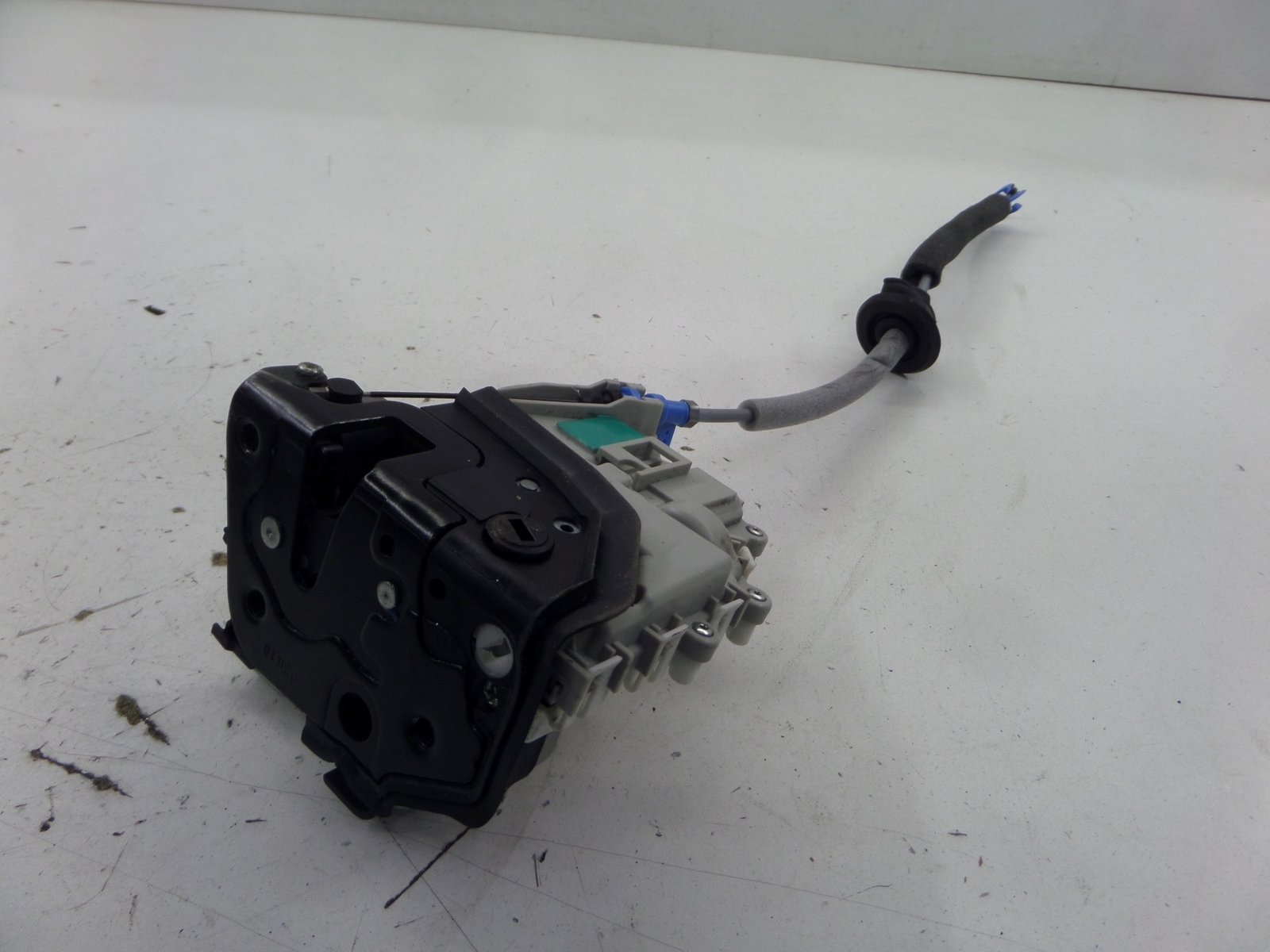 Audi S3 Right Rear Door Latch 8V 15-18 OEM 8K0 839 016 G | eBay