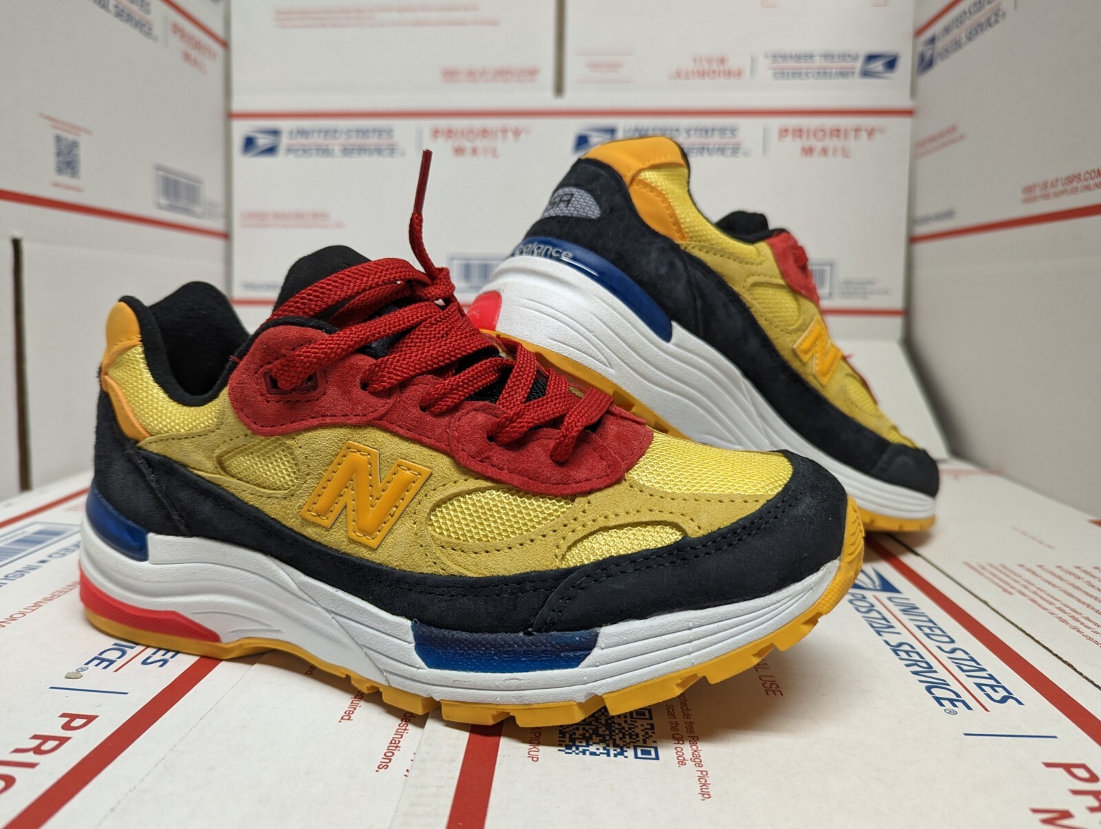 Rare New Balance 992 Atomic Yellow Red M992DM Sneaker… - Gem
