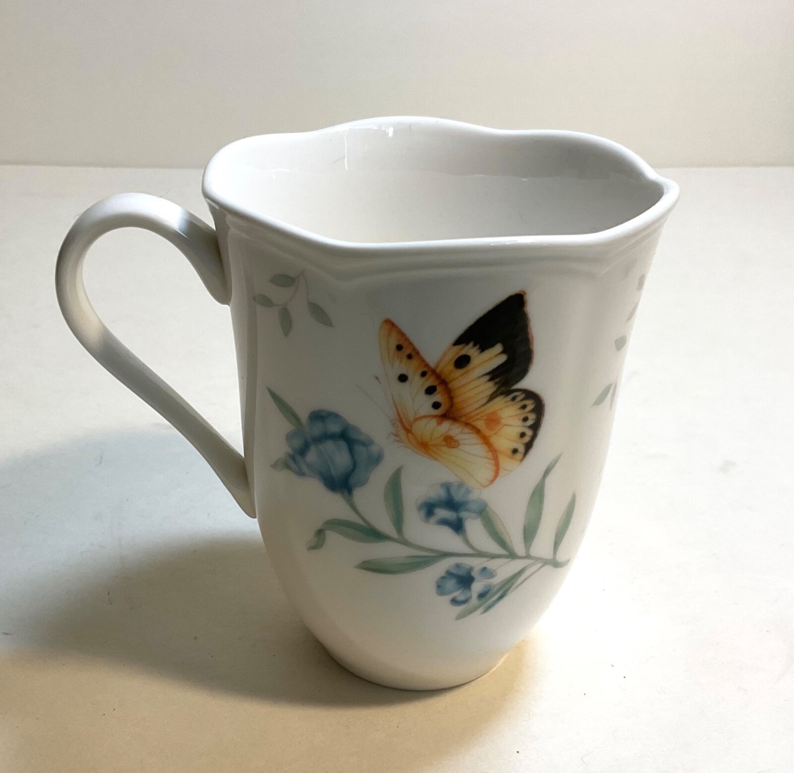 Lenox Butterfly Monarch Mugs 12 oz Set of 2 Hot Beverages | eBay