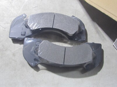 NEW BENDIX FORMULA BLUE Axle Lining Brake Pad Set Passenger And Drivers ...