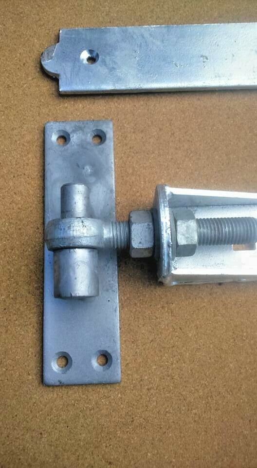 Adjustable hook and band hinges wooden gates fencing driveway gates ...