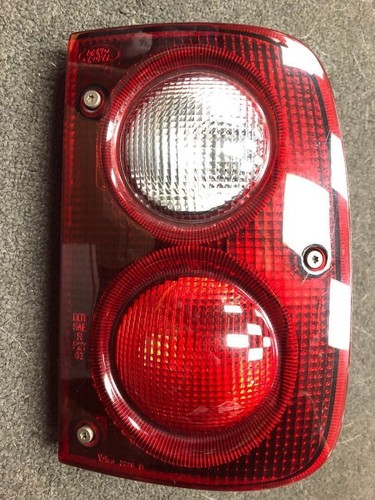 TAILLIGHT tail light right hand passenger side Land Rover FREELANDER ...