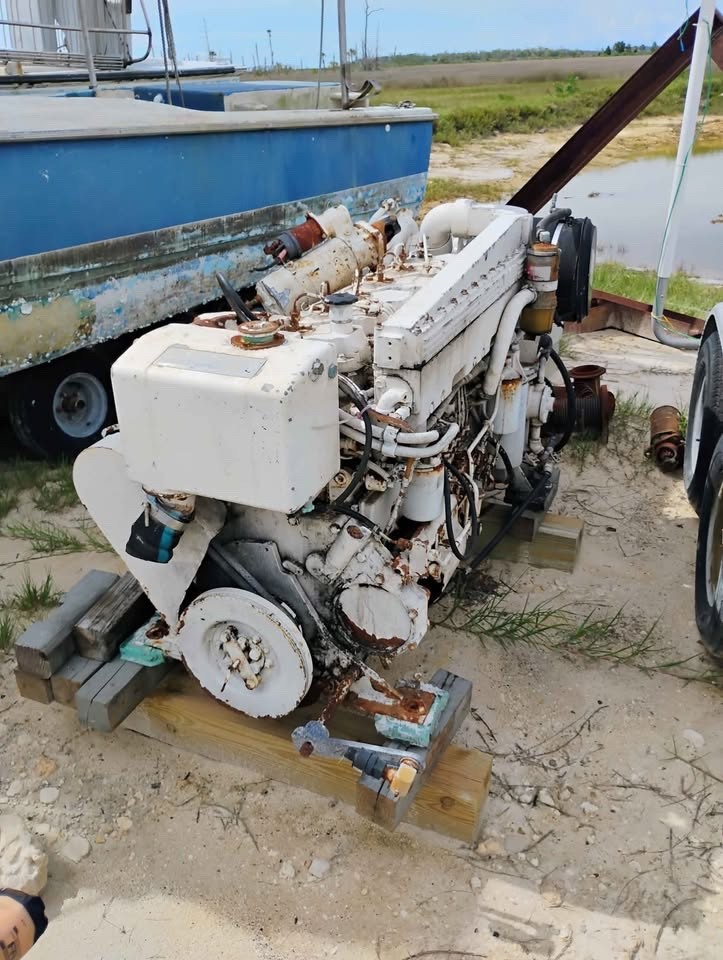 JOHN DEERE , 6125 HP Marine Diesel Engine with ZF Transmissions PAIR | eBay