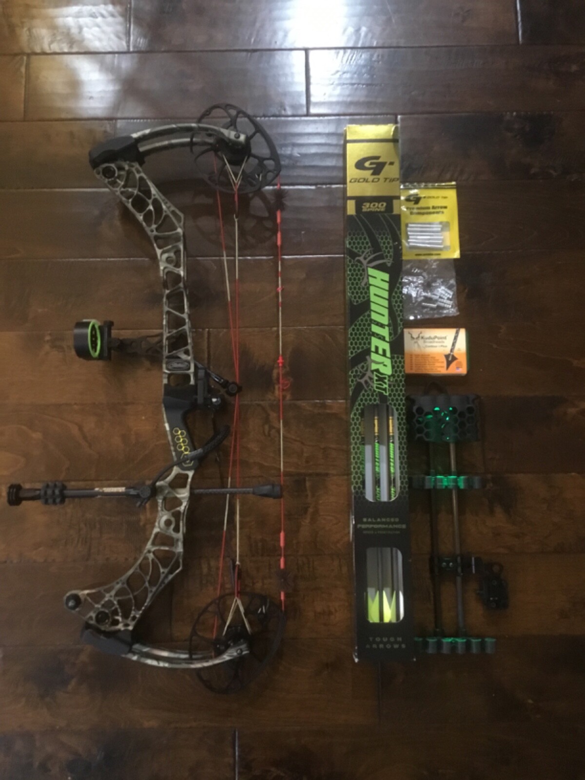 Custom, Loaded Mathews V3/31 RH Bow Package- Under Armour All-Season ...