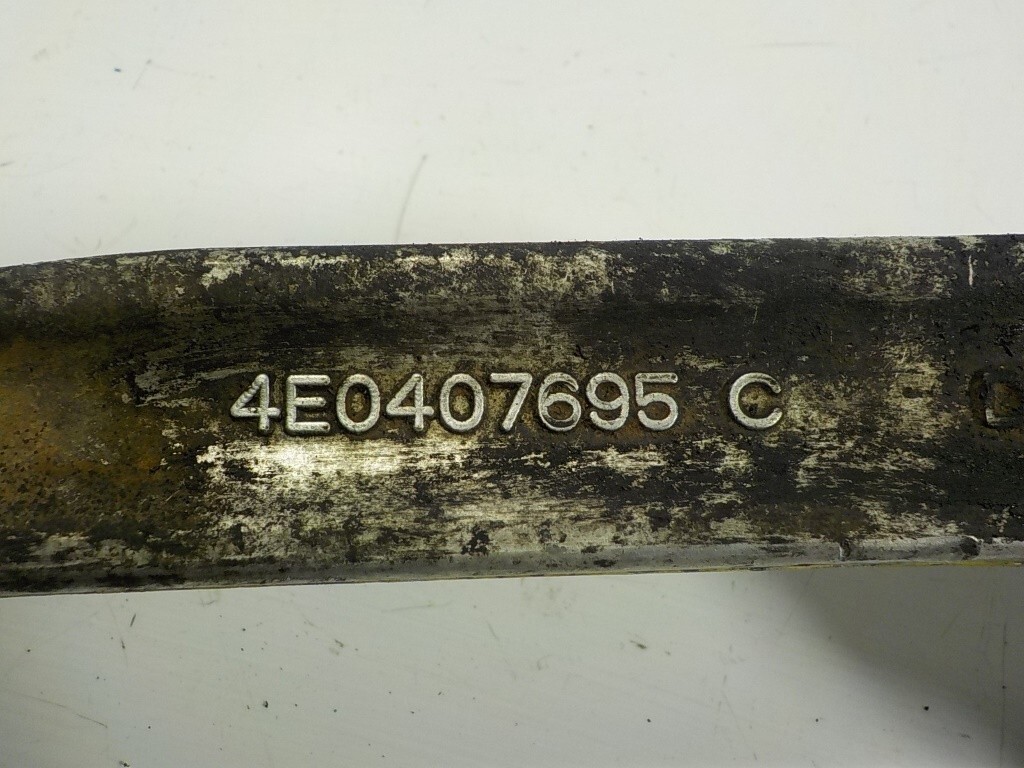 4E0407693N BRAS DE SUSPENSION INFERIEUR ARRIERE GAUCHE / 4E0407695C ...