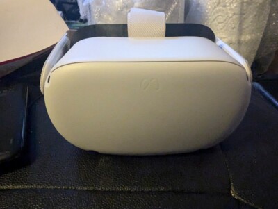 oculus quest 2 64gb headset only tiny sun spot on display does not ...