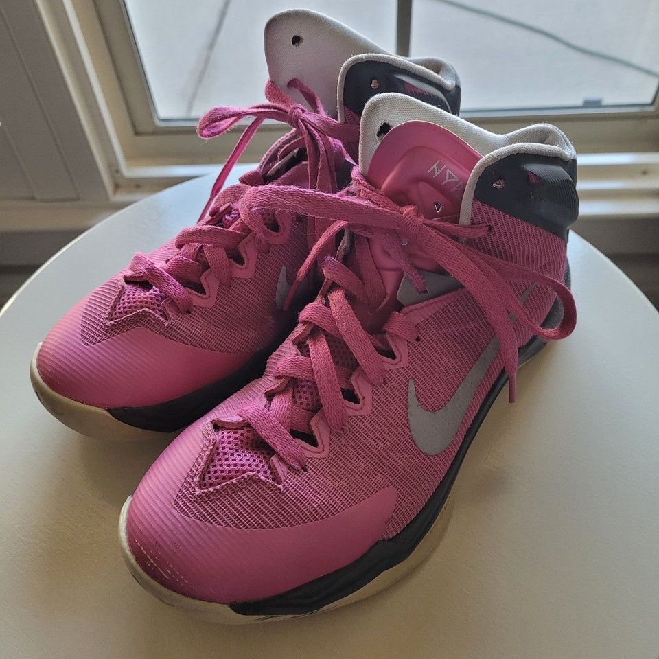NIKE ZOOM Women’s US 7 Hyperquickness BREAST CANCER HiTop Shoe, PINK ...