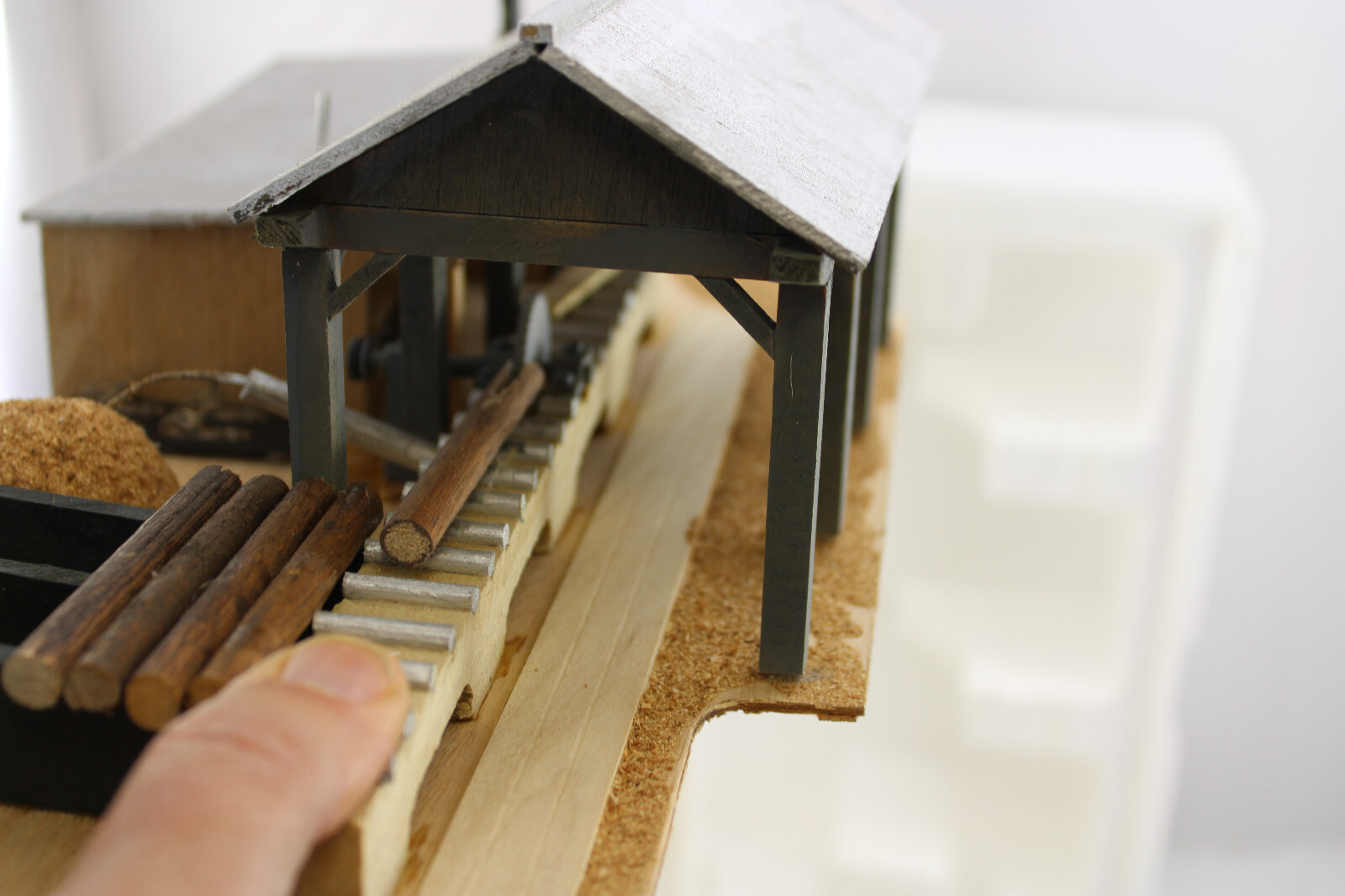 O gauge - K-Line K-42450 Operating Sawmill - Wooden construction with ...