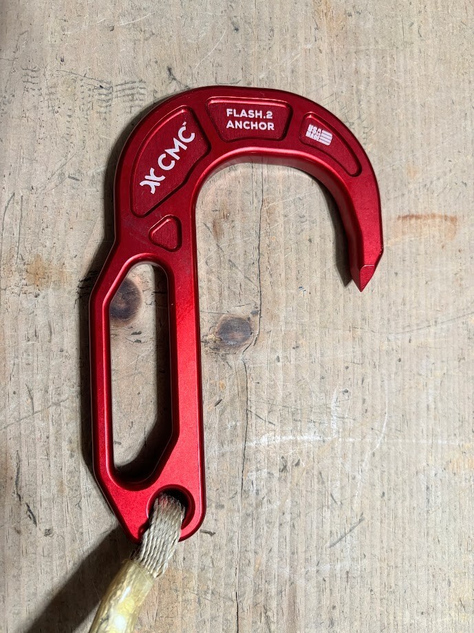 CMC Rescue Levr Fire Escape System w/hook, descender, carabiner, rope ...
