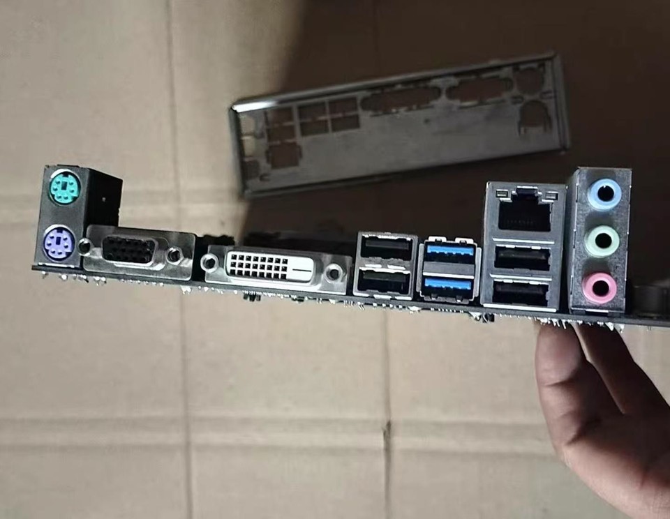 ASROCK B75M /B75M-GL /B75M-DGS /B75 PRO3 /B75 PRO3-M Intel b75 DDR3 ...