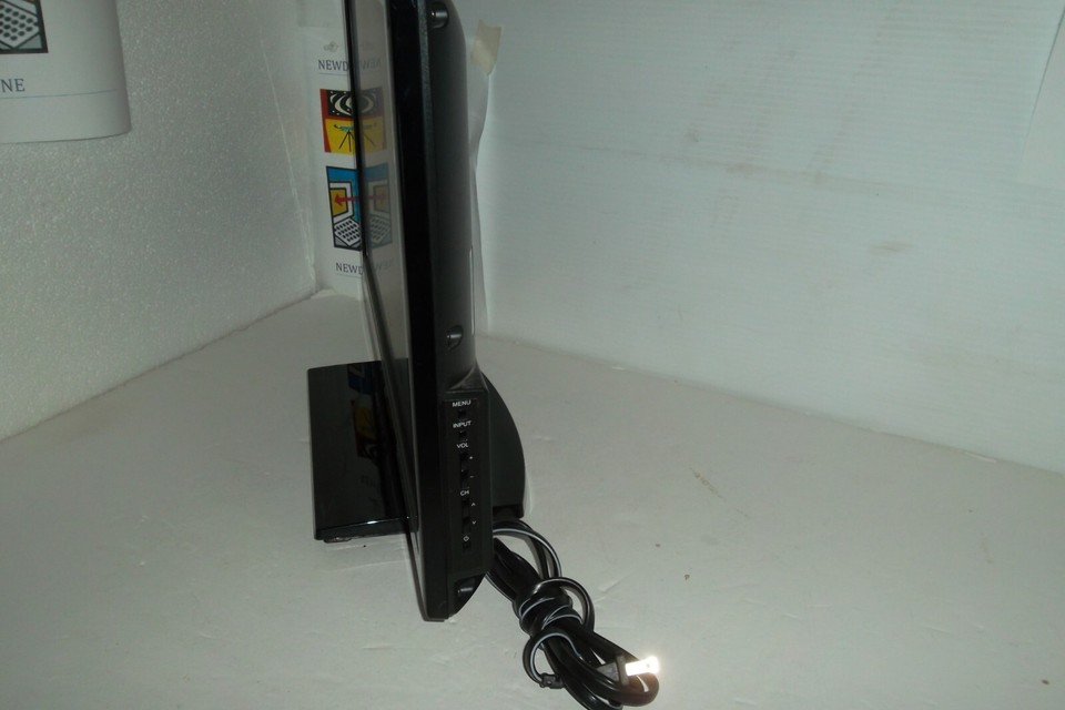 Insignia NS-22E400NA14 22" HDTV 1080p LED | 60 Hz | Black | 22 in | VGA ...