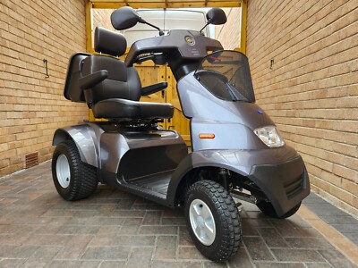 TGA BREEZE S4 GT MOBILITY SCOOTER WITH Foot Pedal Throttle Assembly ...