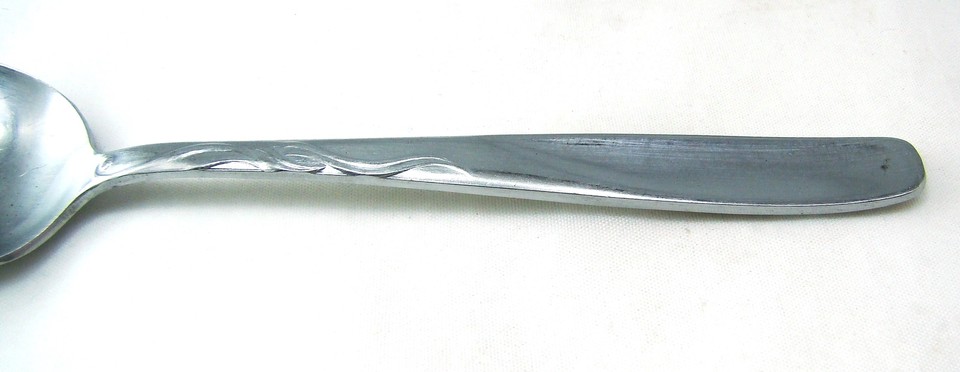 Towle SCC Stainless Steel Japan Wavy Ribbons Oval Soup Spoon | eBay ...